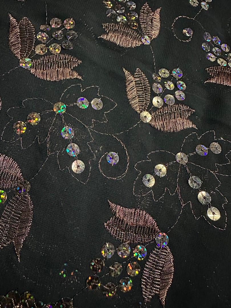 Kain labuci 4.5m, Women's Fashion, Dresses & Sets, Traditional & Ethnic ...