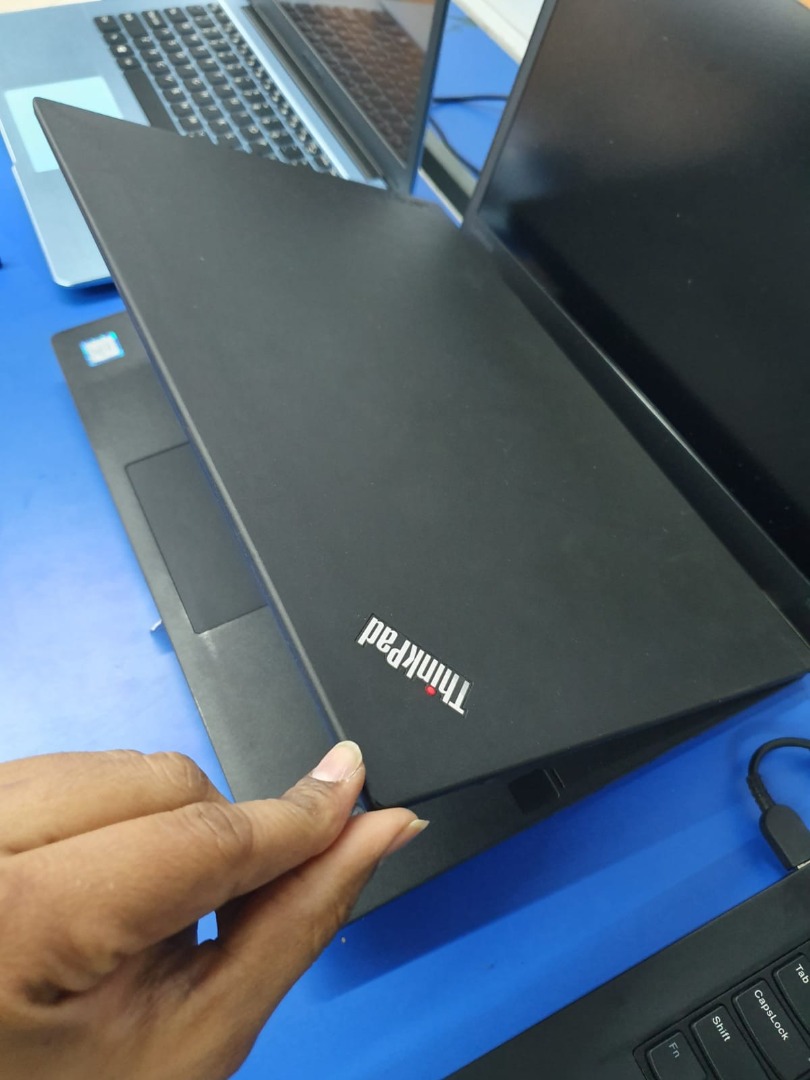 [Touch Screen]Lenovo thinkpad T470 Intel i5 7th gen processor RAM 16GB ...