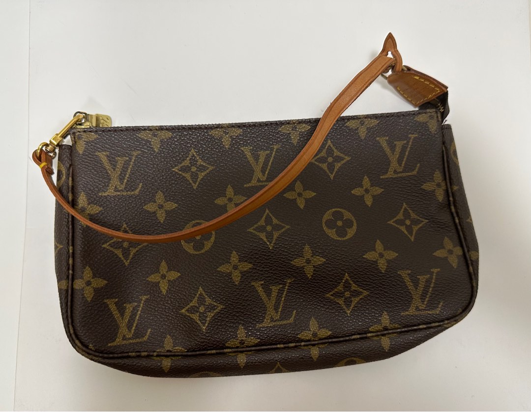 Vintage Louis Vuitton LV Pochette Pouch, Women's Fashion, Bags ...