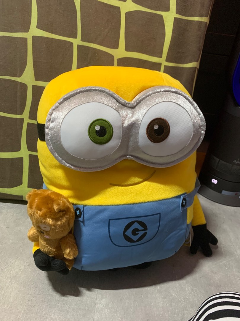 Minion plush toy, Hobbies & Toys, Toys & Games on Carousell