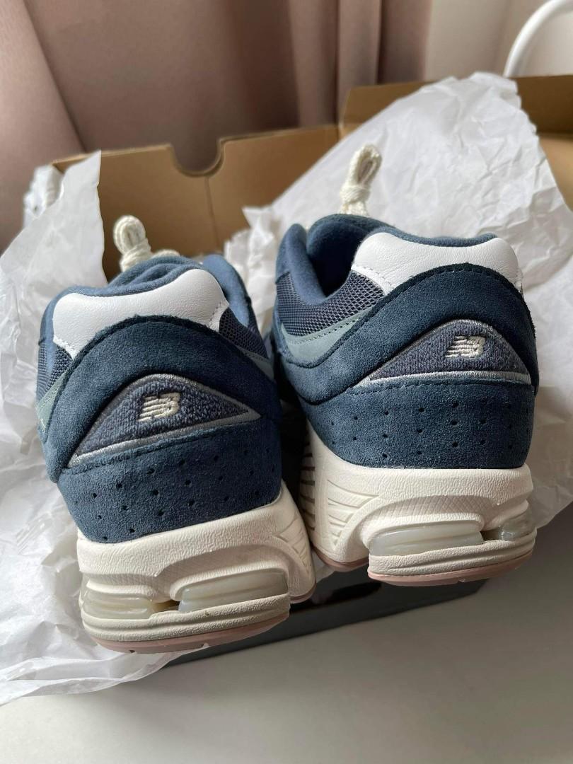 New Balance 2002r blue, Men's Fashion, Footwear, Sneakers on Carousell