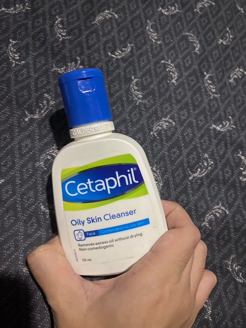 Original Cetaphil oily skin cleanser, Beauty & Personal Care, Face ...