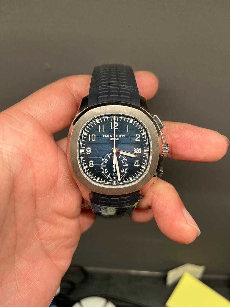 Patek Philippe Aquanaut 5968g, Luxury, Watches on Carousell