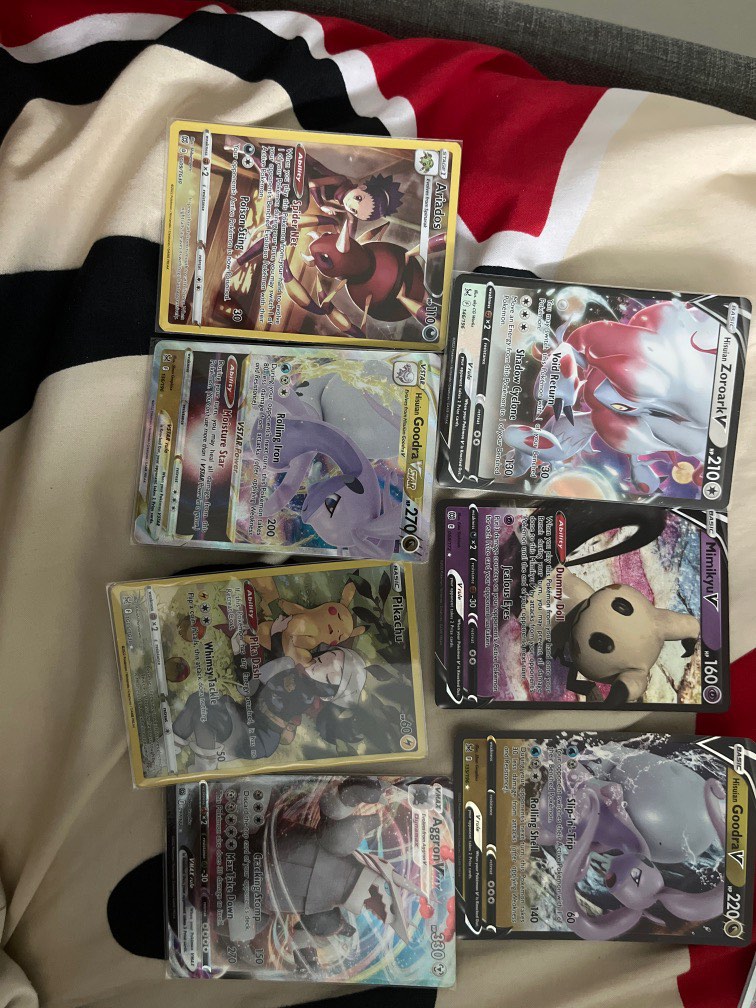 Pokemon cards ( Goodra Vstar , Pikachu,aggron vmax , ariados, mimikyu ...