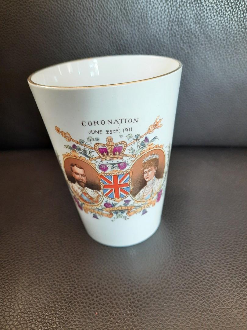 Queen Elizabeth and King Charles, Hobbies & Toys, Memorabilia ...