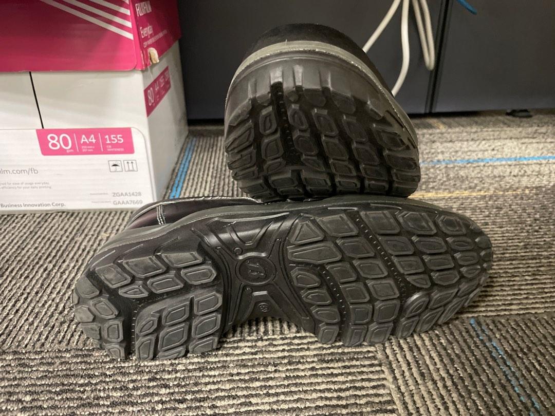 BNIB Safety shoe hard cap bata brand, Men's Fashion, Footwear, Boots on ...