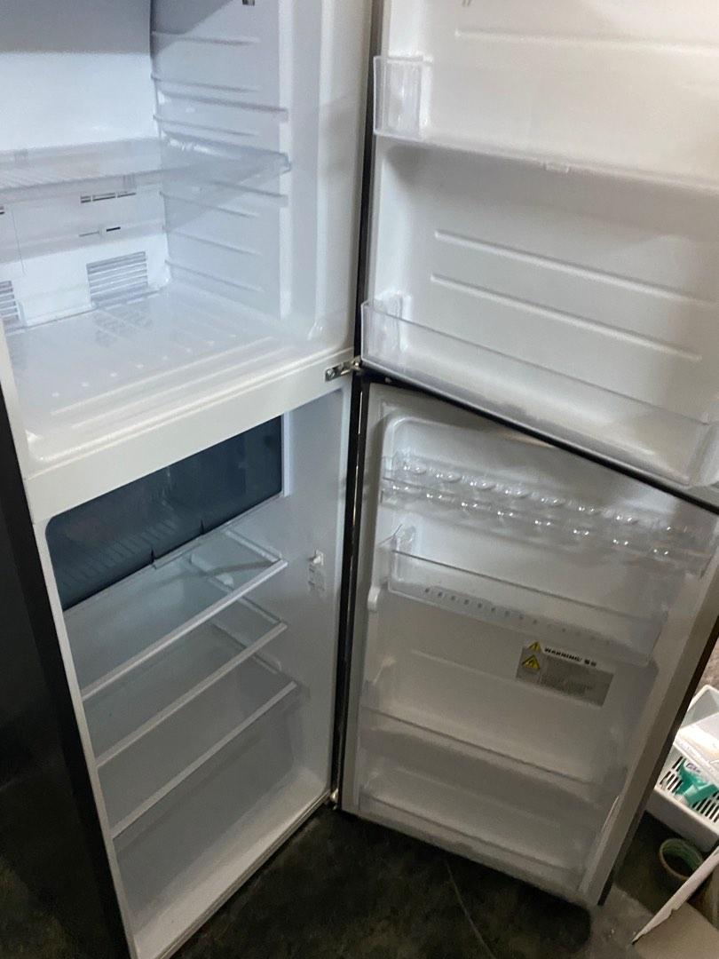 Sharp 225l 2 door fridge / refrigerator, TV & Home Appliances, Kitchen ...