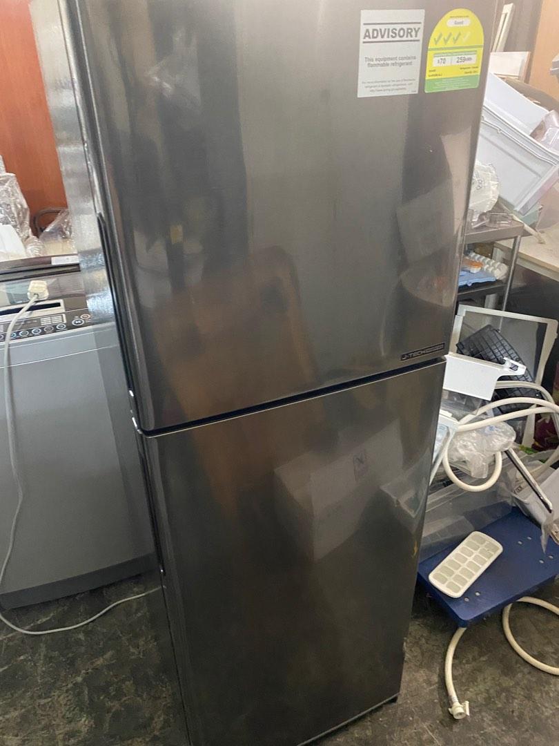 Sharp 225l 2 door fridge / refrigerator, TV & Home Appliances, Kitchen ...