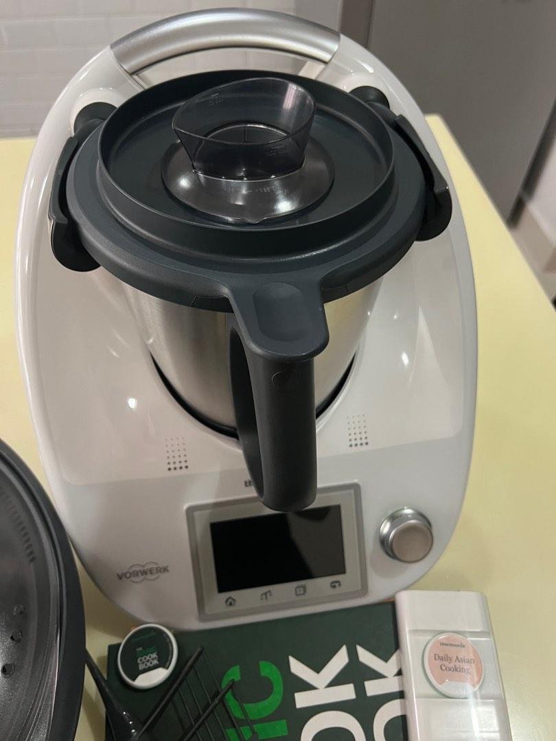 Thermomix TM5 in excellent condition, TV & Home Appliances, Kitchen Appliances, Other Kitchen ...