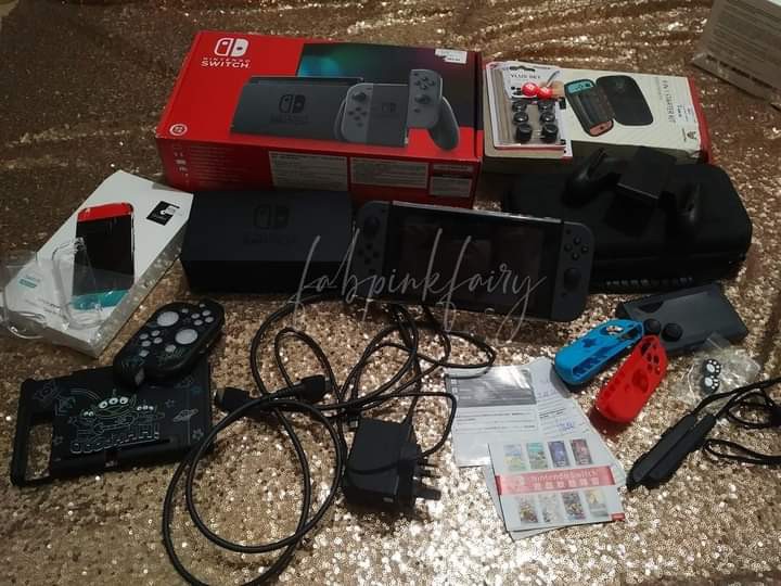 w/Warranty GAMELINE Receipt Nintendo Switch V2 Grey Complete with ...