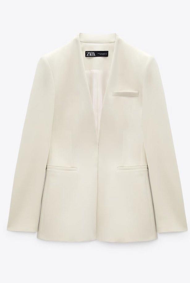 Zara Lapelles Fitted Blazer, Women's Fashion, Coats, Jackets and Outerwear on Carousell