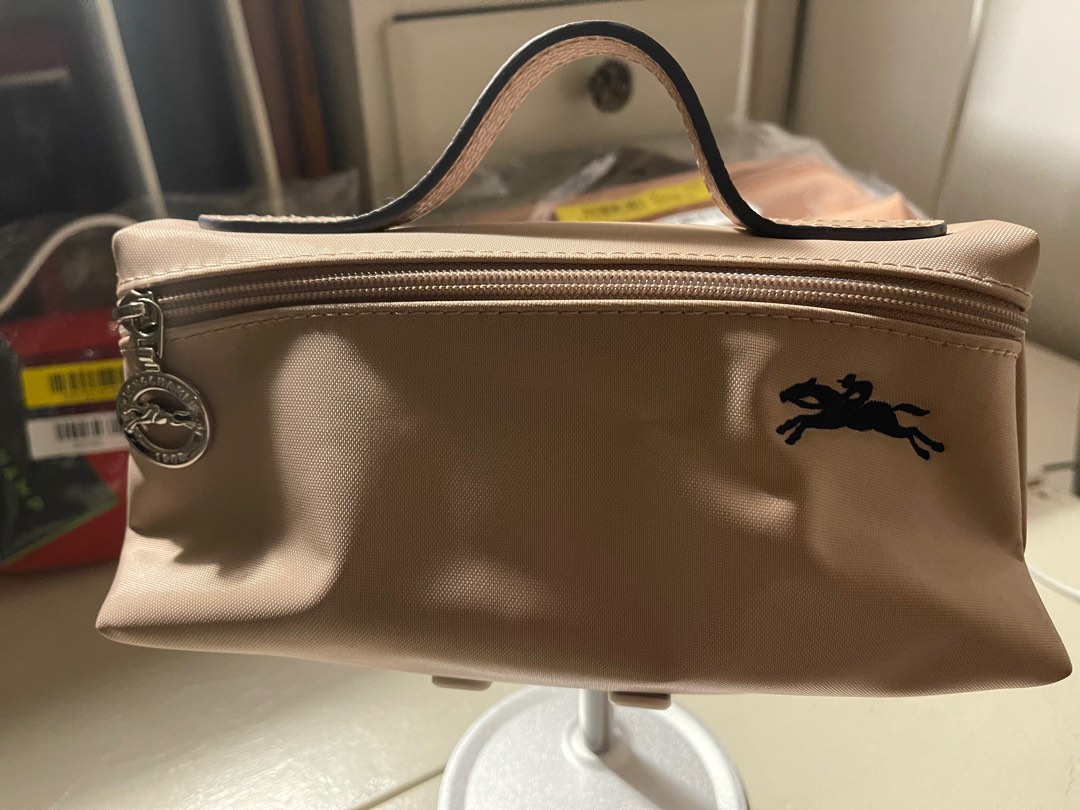 100% original longchamp pouch le pliage club complete, Women's Fashion ...