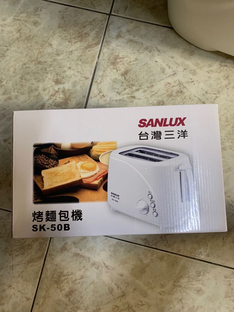 三洋 烤麵包機 SK-50B 全新, 電視及其他電器 , 廚房用品, 烤箱與烤土司機在旋轉拍賣