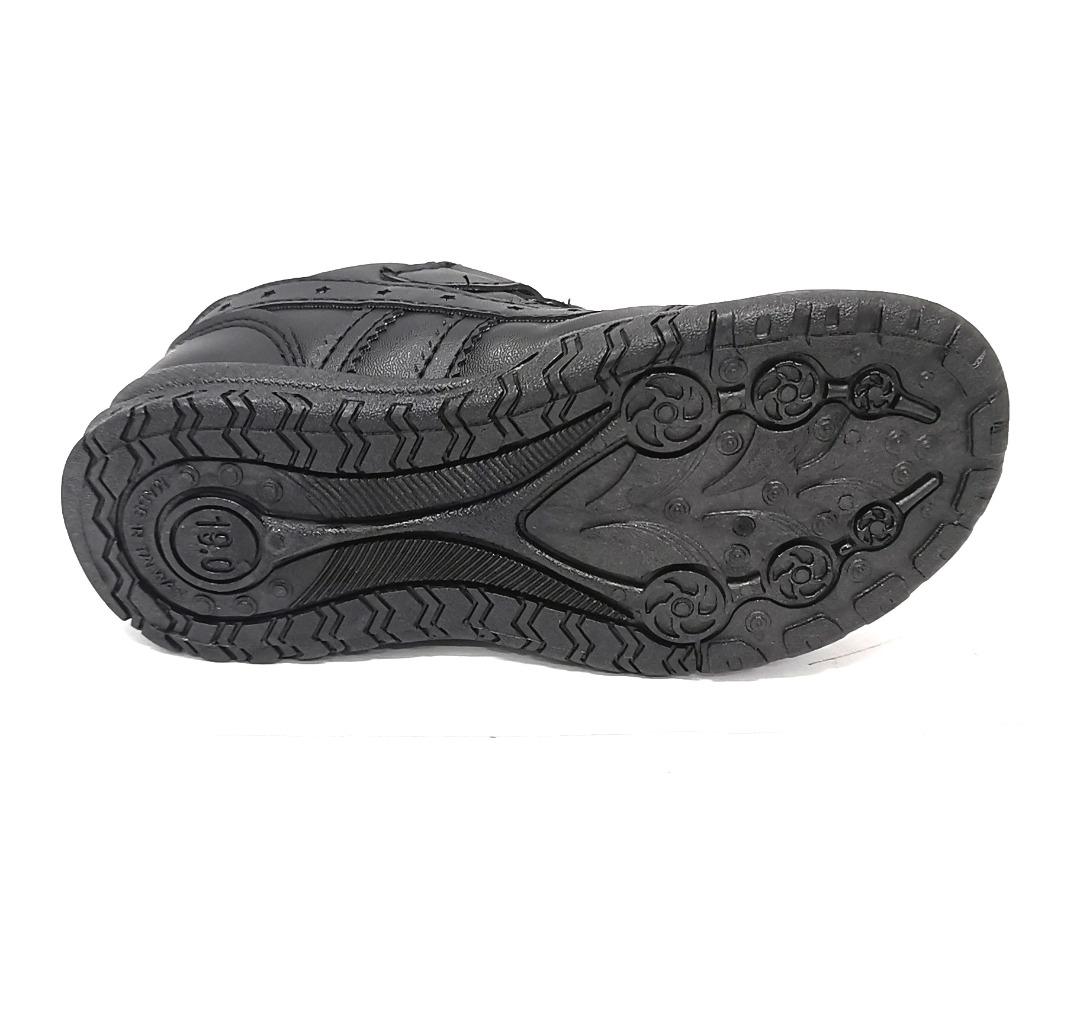 Checker Black/White School Shoes Velcro Lace, Women's Fashion, Footwear ...