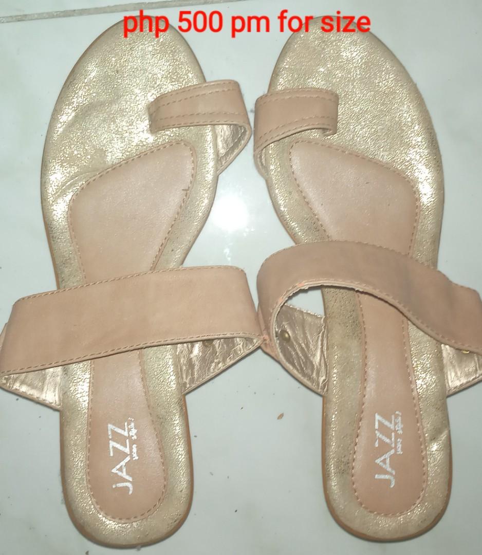 Crocs so fab monobo etc, Women's Fashion, Footwear, Flats & Sandals on ...