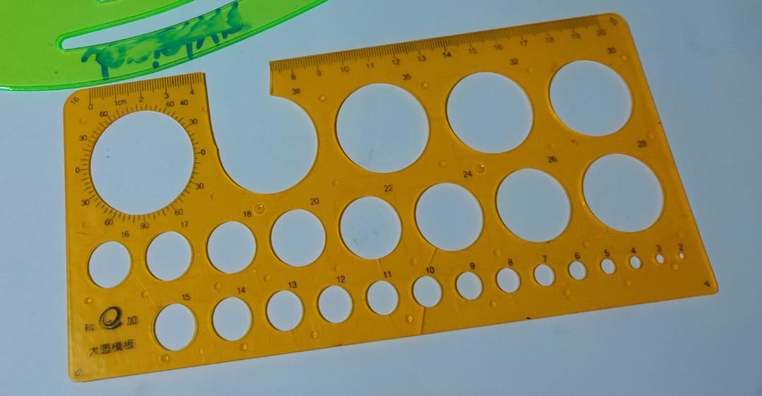 Diamant Triangle Ruler Set (30/60, 45/90) with FREE circles, Hobbies ...