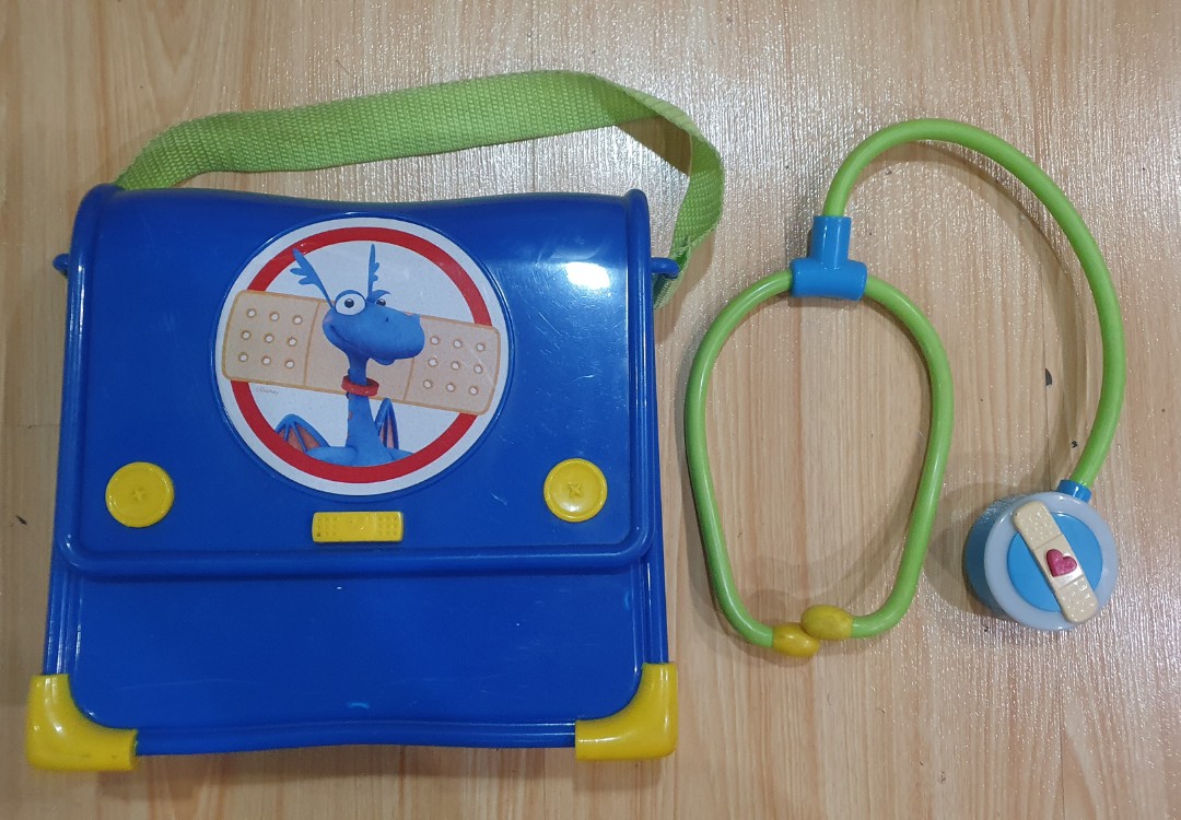 Doc Mcstuffins Doctor's Bag and Batt. Op. Stethoscope, Hobbies & Toys ...