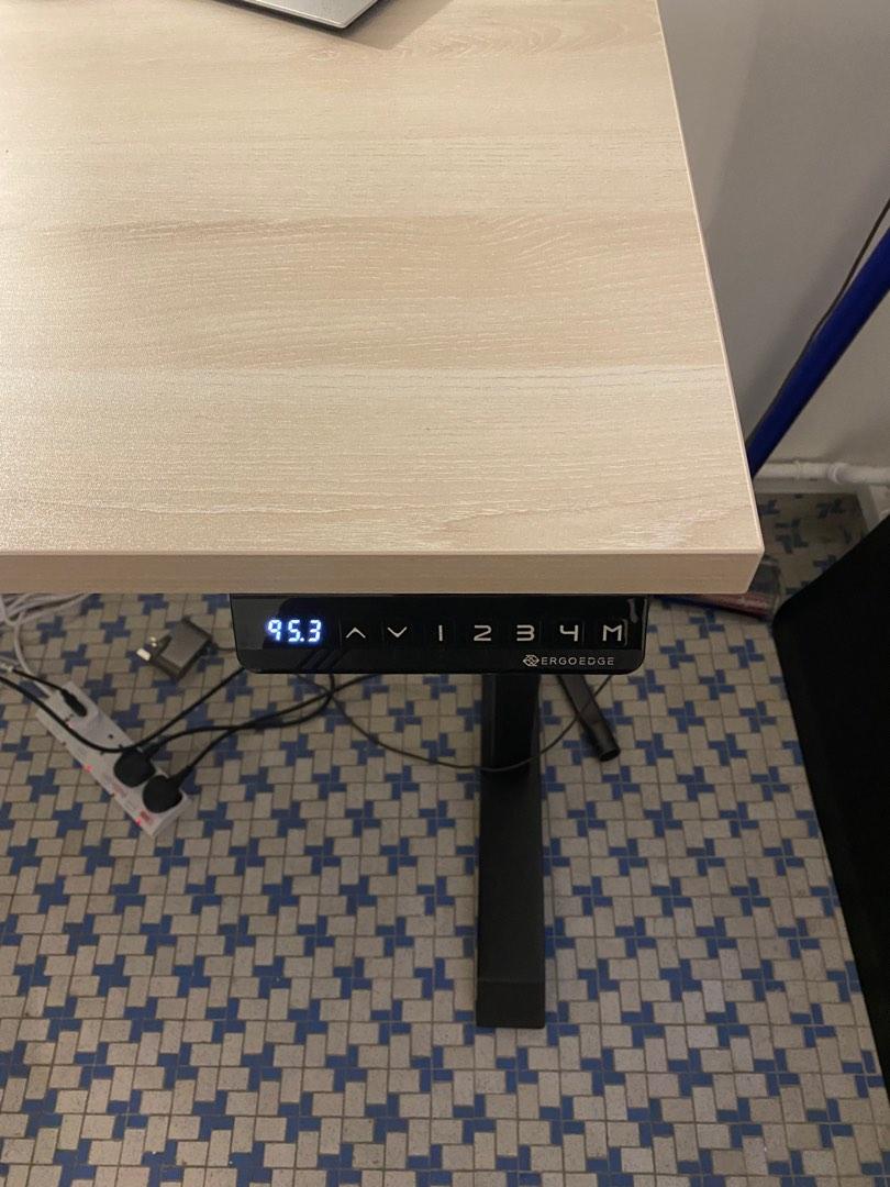 Ergo Edge AmpDesk Pro Version - Standard White Ash Table top, Furniture ...