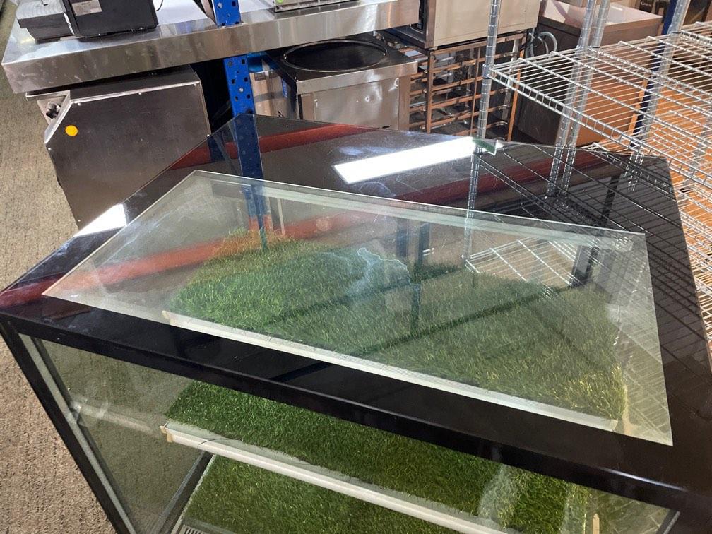 Euro chill display showcase / display chiller / cake showcase, TV ...