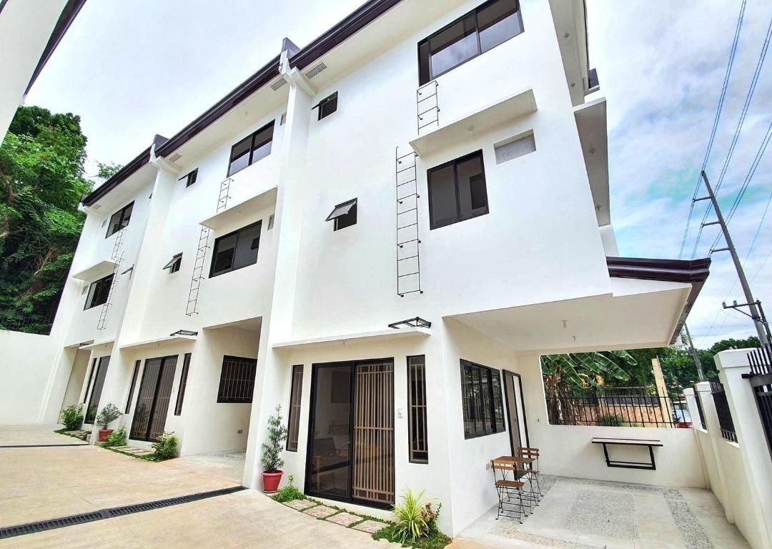 Exclusive & Gated 3-Storey Townhouse Units for Sale in La Milagrosa ...