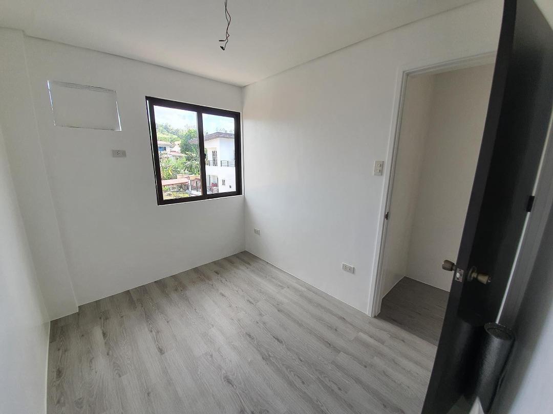 Exclusive & Gated 3-Storey Townhouse Units for Sale in La Milagrosa ...