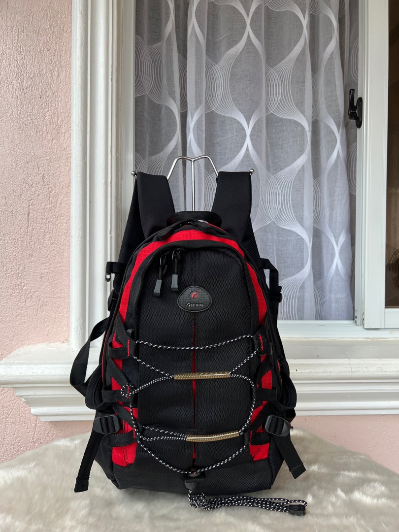 GENOVA Paris Padded Backpack in Black and Red, Women's Fashion, Bags ...
