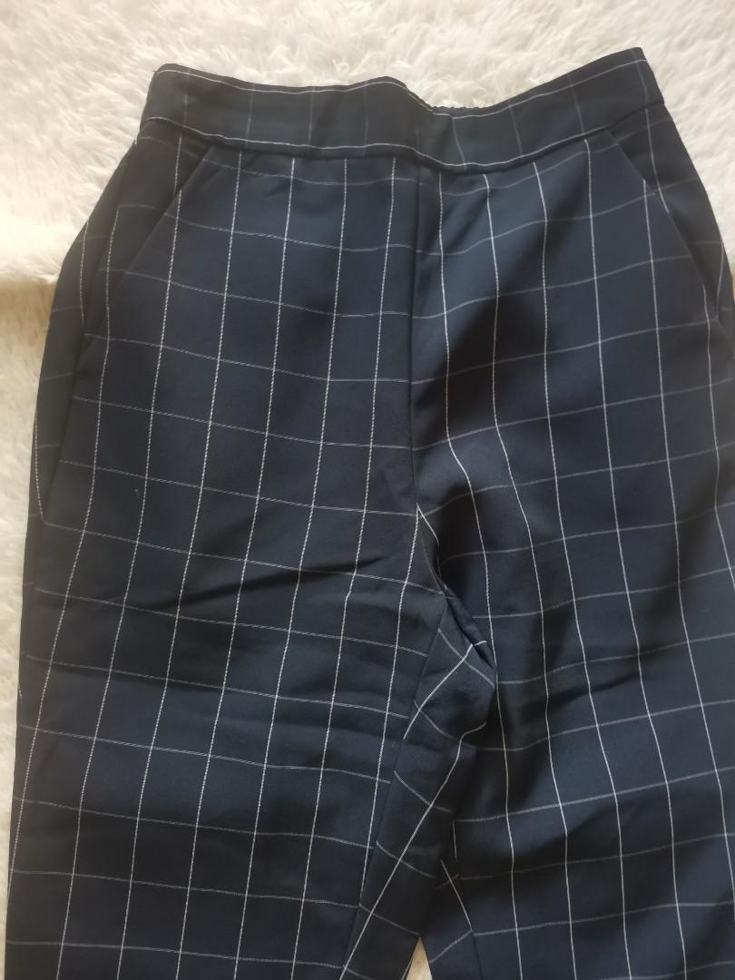 GU BY UNIQLO Grid ankle pants navy blue, Women's Fashion, Bottoms ...