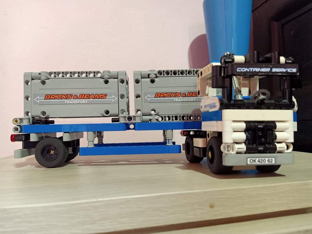 Lego container yard set 42062, Hobbies & Toys, Toys & Games on Carousell