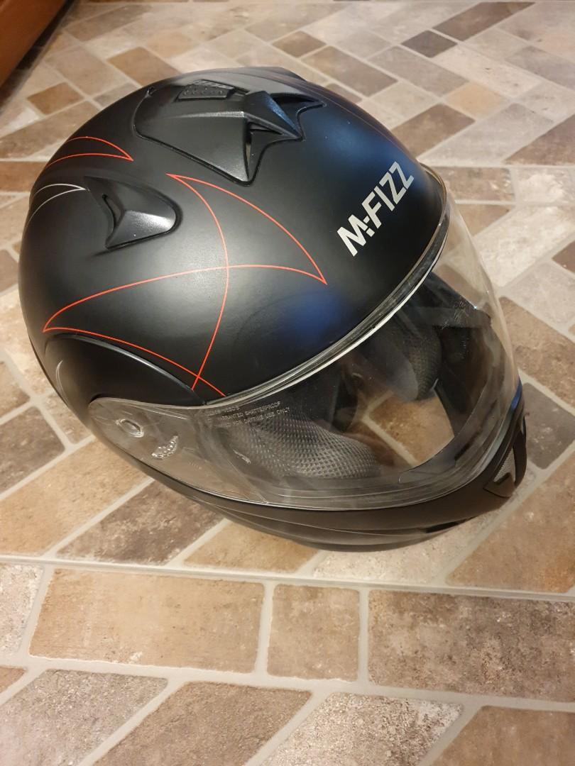 M fizz modular helmet, Motorcycles, Motorcycle Apparel on Carousell