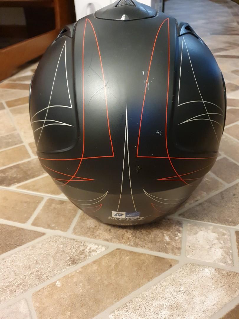 M fizz modular helmet, Motorcycles, Motorcycle Apparel on Carousell