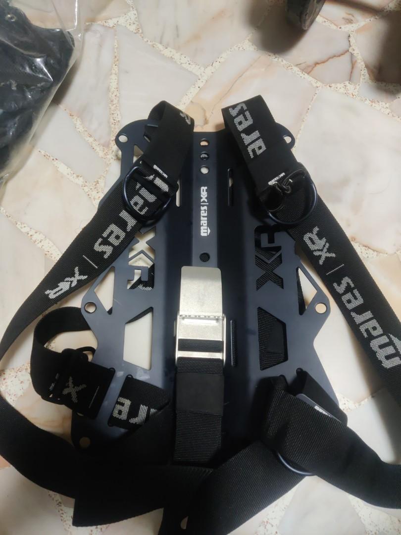 Mares XR scuba diving skeletonized travel backplate bcd, Sports ...