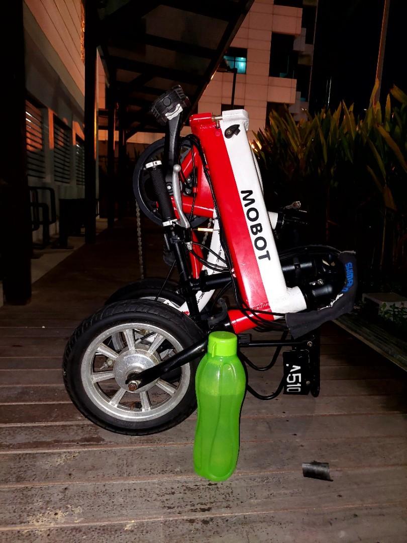 Mobot Dynamic 12" ebike with 2 batteries n charger LTA transferrable ...