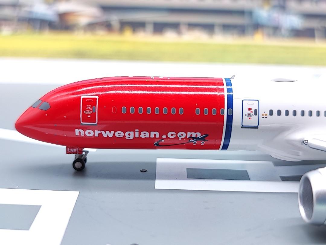 NG Models 1:400 Norwegian Air B787-9 (Freddie Mercury Livery) LN-LNR ...
