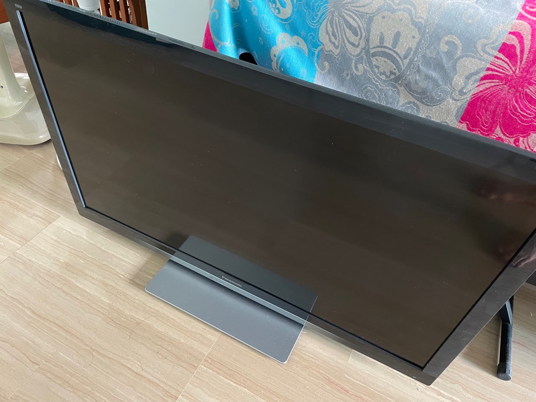 Panasonic 42 Inch TV, TV & Home Appliances, TV & Entertainment, TV on ...