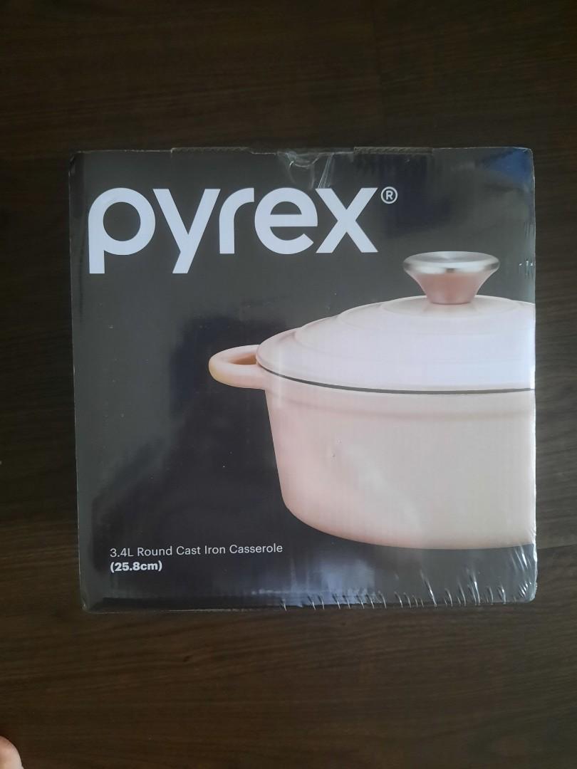 Pyrex 3.4L Round Cast Iron Casserole (25.8cm), Furniture & Home Living ...