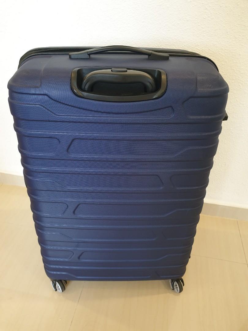 samsonite luggage 28', Hobbies & Toys, Travel, Luggage on Carousell
