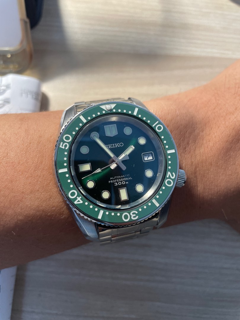 Seiko mod green diver, Men's Fashion, Watches & Accessories, Watches on ...