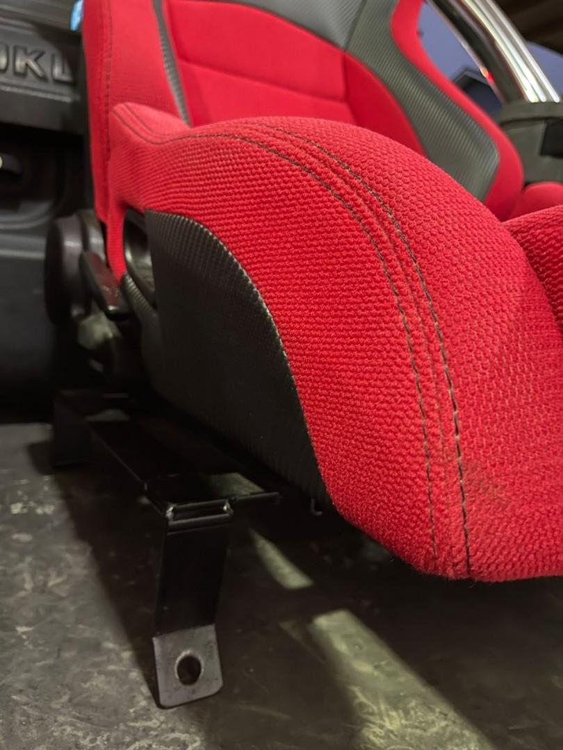 SSCUS VIPER 611 SEMI BUCKET SEATS X2, Auto Accessories on Carousell