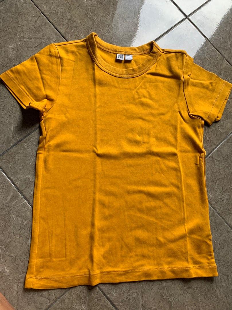 Uniqlo basic tee mustard, Women's Fashion, Tops, Shirts on Carousell