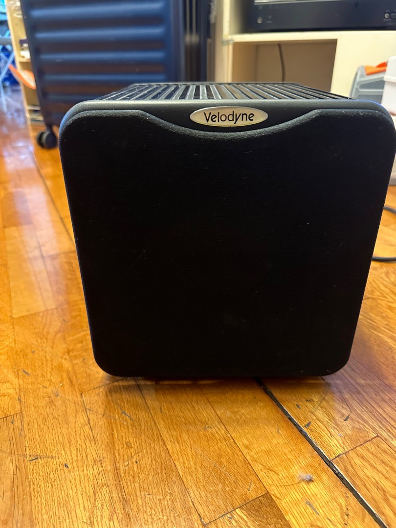 velodyne microvee 威力登 Subwoofer, 音響器材, Soundbar、揚聲器、藍牙喇叭、耳擴 - Carousell