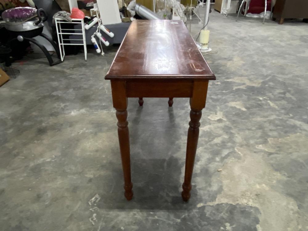 Wooden Console Table with Natural Texture / Meja Konsol Kayu dengan ...