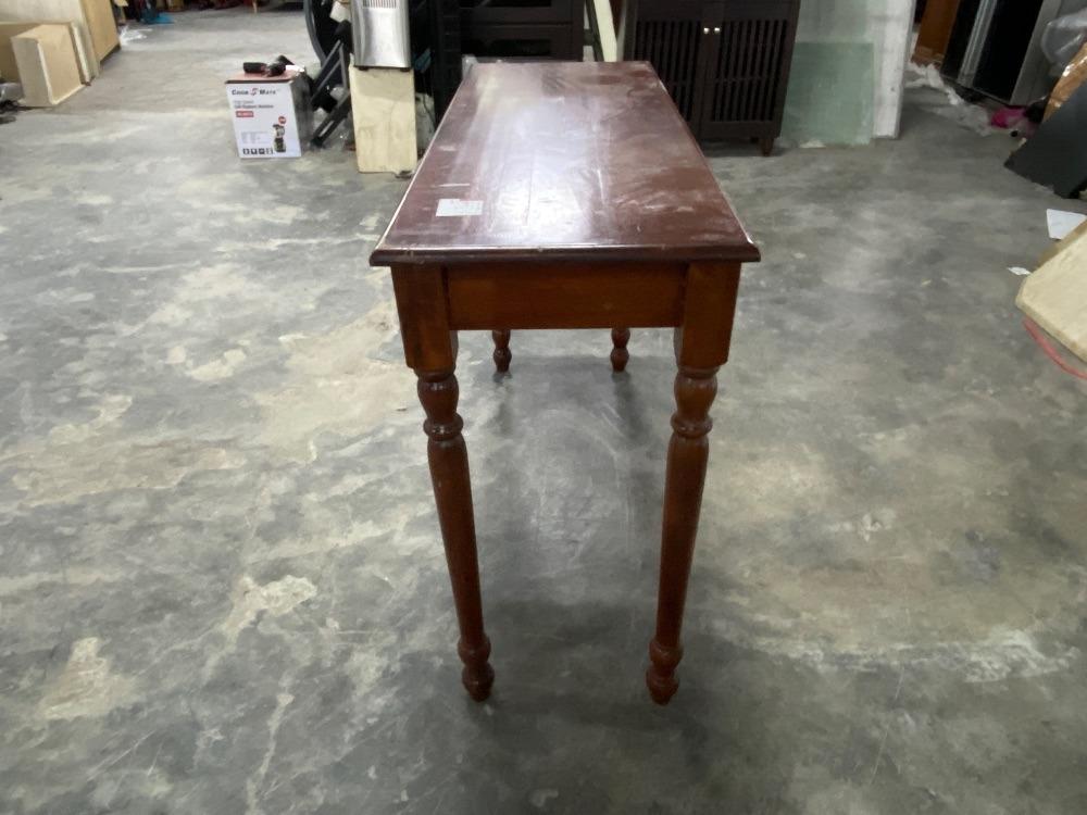Wooden Console Table with Natural Texture / Meja Konsol Kayu dengan ...