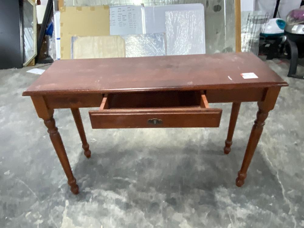 Wooden Console Table with Natural Texture / Meja Konsol Kayu dengan ...