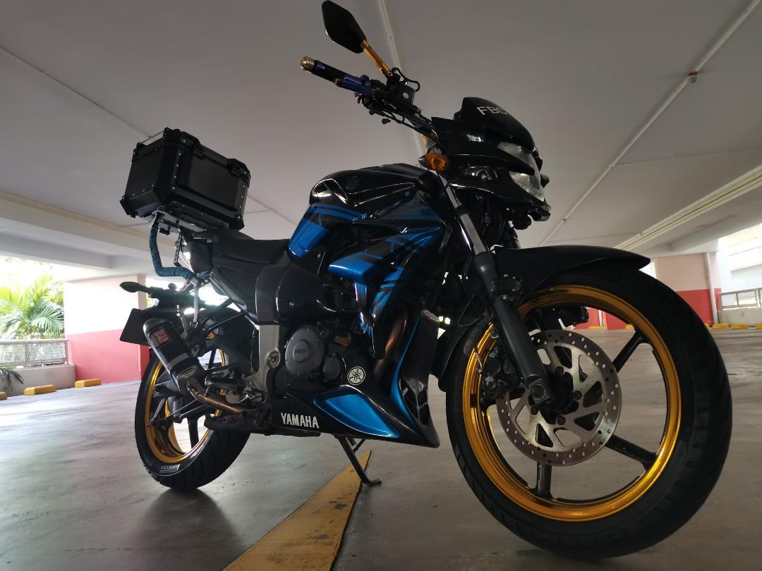 Yamaha FZ16 rim wrapping, Motorcycles, Motorcycle Apparel on Carousell