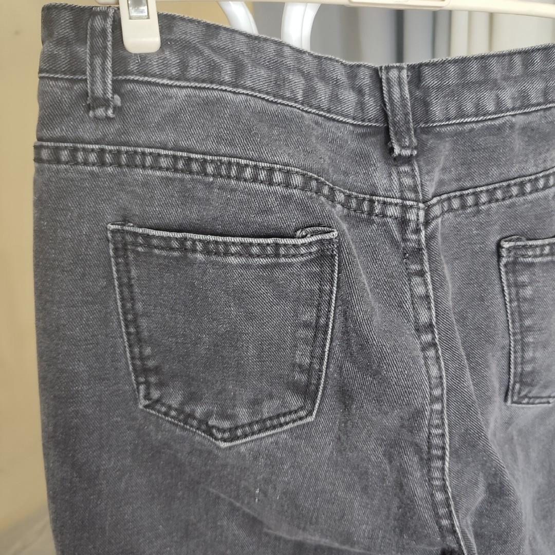 32 Inches High Rise Faded Black Pants, Women's Fashion, Bottoms, Jeans ...