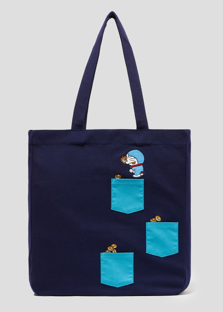 預購 日本 graniph ドラえもん 多啦A夢 刺繡 側咩 手挽袋 unisex tote bag, 男裝, 袋, 腰袋、手提袋、小袋 ...