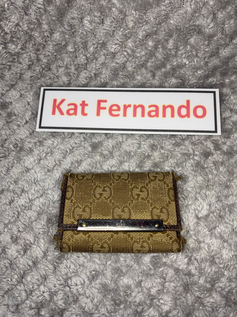Authentic Gucci Key holder, Luxury, Bags & Wallets on Carousell