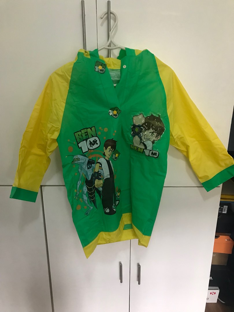 Ben 10 Raincoat, Babies & Kids, Babies & Kids Fashion on Carousell