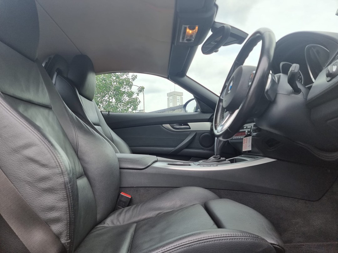 BMW Z4 sDrive23i (A), Cars, Used Cars on Carousell