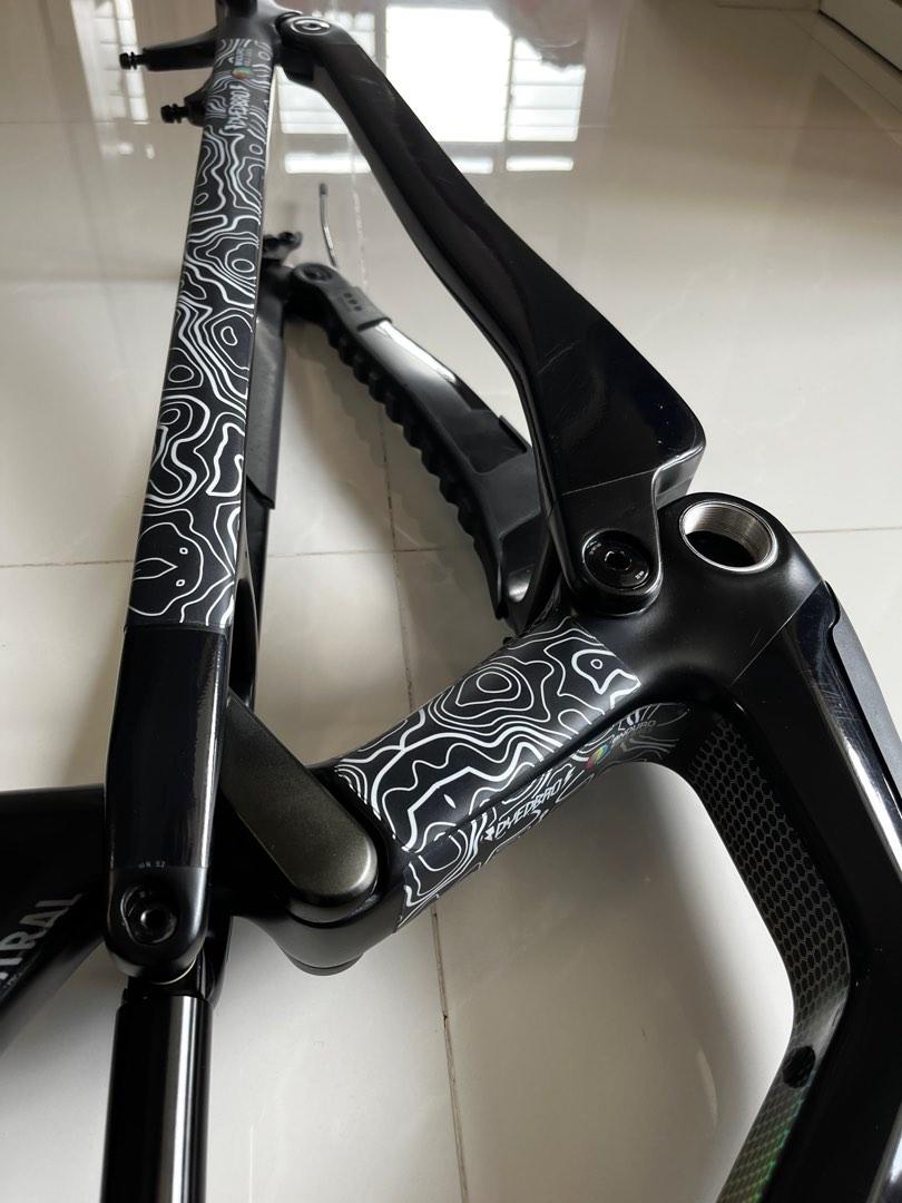 Canyon Spectral MTB Frame- on Carousell